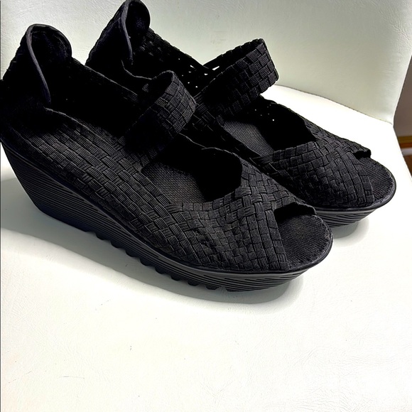 bernie mev. | Shoes | Bernie Mev Halle Black Wedges Rubber Sole Mesh ...